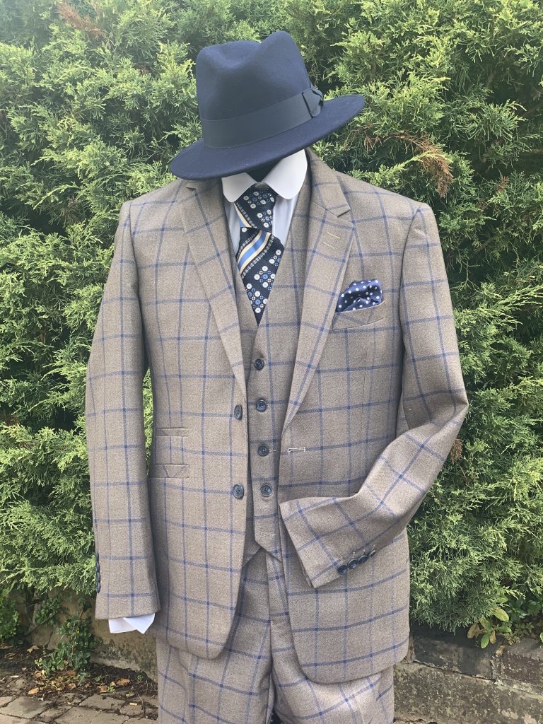 Gents Grey & Blue Checked Spiv Suit For Hire. 1920’s 1930’s 1940’s